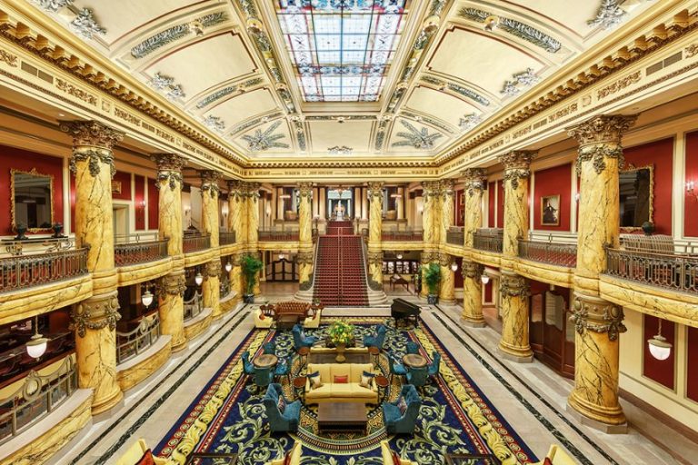 20 Breathtaking Hotel Lobbies From Around the World | Hotel Interior ...