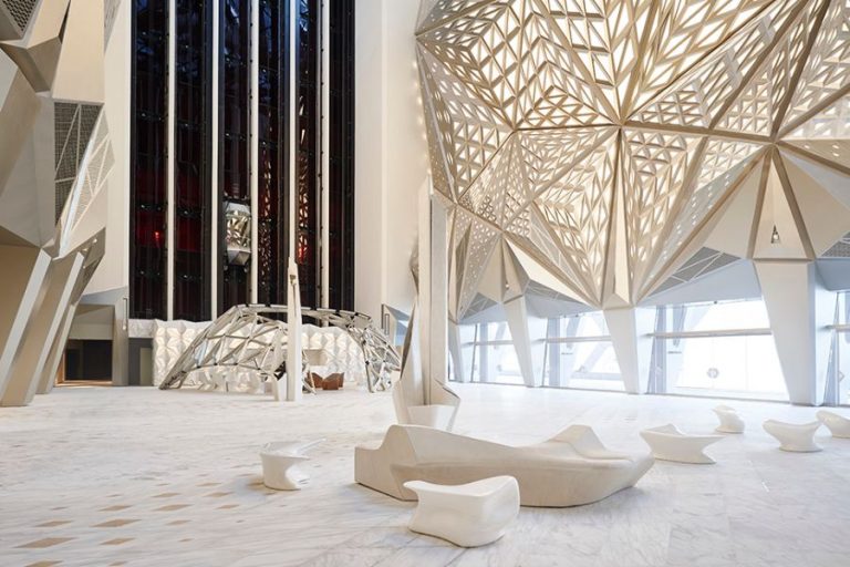 20 Breathtaking Hotel Lobbies From Around the World | Hotel Interior ...