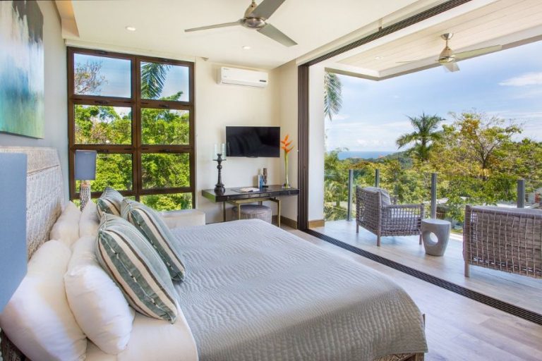TripAdvisor Travellers Choice 2021: The Top 10 Best Hotels Worldwide ...